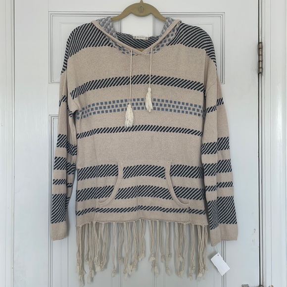 Altar'd State | Sweaters | Hooded Sweater With Fringe Hem And Tassel ...
